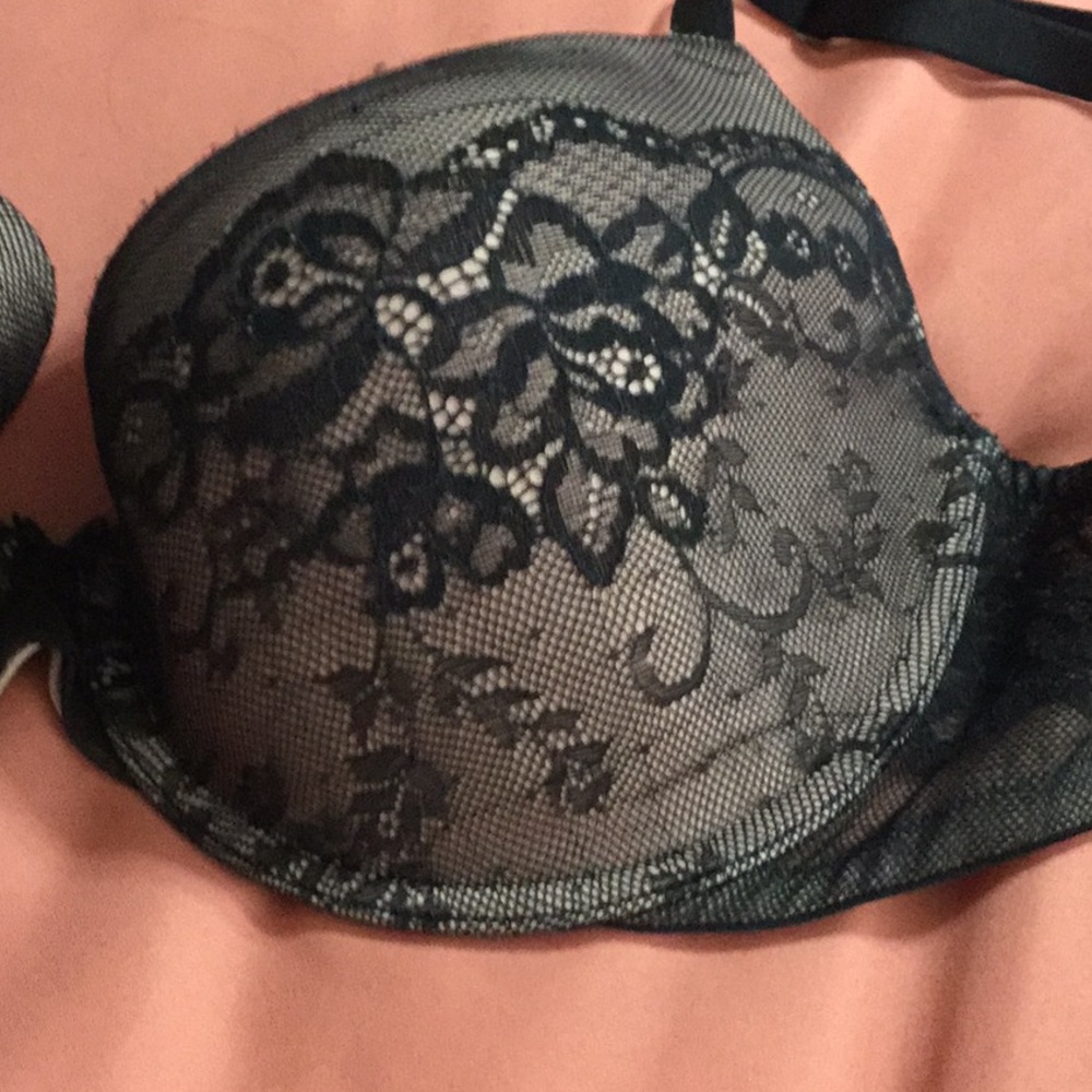 Victoria’s Secret Bra Black Lace Overlay - Gem